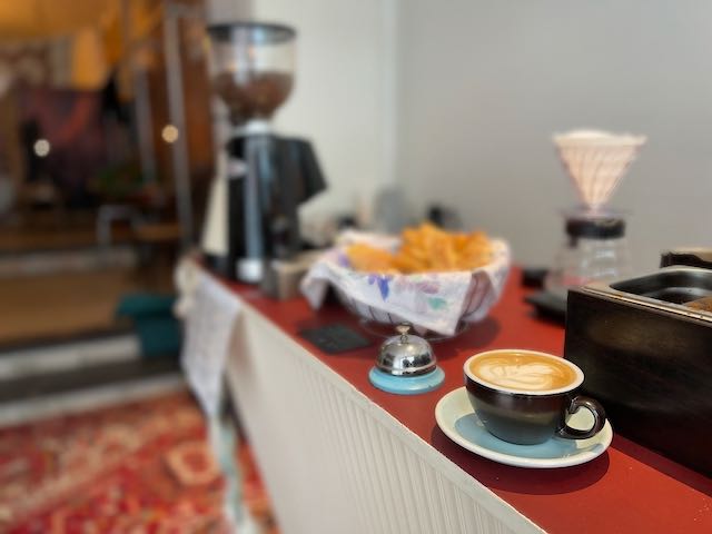 Castles & Coffee – Specialty coffee bar